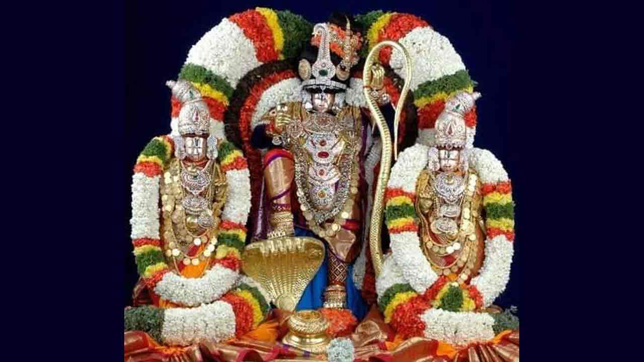 Beginning of Sagittarius: Worship of God in the Night Dhanurmasam ...