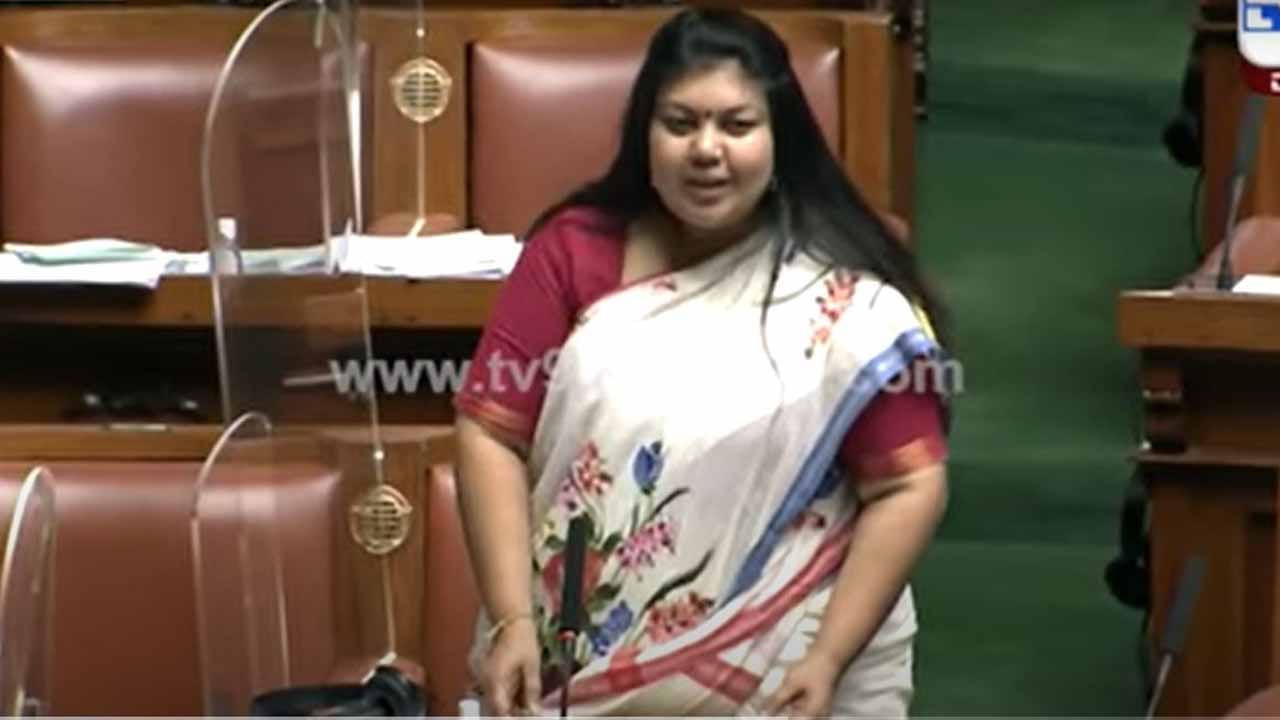 ತಮ್ಮ ಹುಟ್ಟುಹಬ್ಬದಂದು ಶಾಸಕಿ ಸೌಮ್ಯರೆಡ್ಡಿ ಸದನದಲ್ಲಿ ಅಂಗನವಾಡಿ ಕೇಂದ್ರಗಳ ...