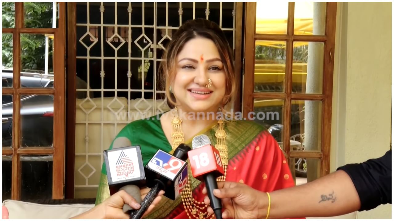 ‘ಈ ಹಬ್ಬಕ್ಕೆ ಉಪ್ಪಿ ಇರಲೇಬೇಕು ಅವ್ರು ಪೂಜೆ ಮಾಡಿದ್ರೆ ಮಾತ್ರ ನಮಗೆ ಸಂತೋಷ ಪ್ರಿಯಾಂಕಾ ಉಪೇಂದ್ರ Kannada