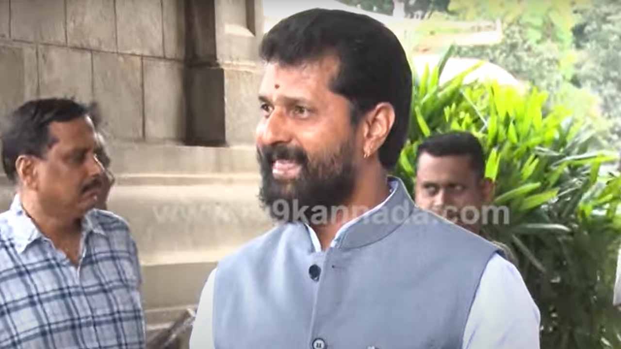 ಸಿದ್ದರಾಮಯ್ಯ ಬಗ್ಗೆ ಕಾಮೆಂಟ್ ಮಾಡಿದ ಸಿಟಿ ರವಿ ವಿರೋಧ ಪಕ್ಷದ ನಾಯಕ ತಮ್ಮತ್ತ ...