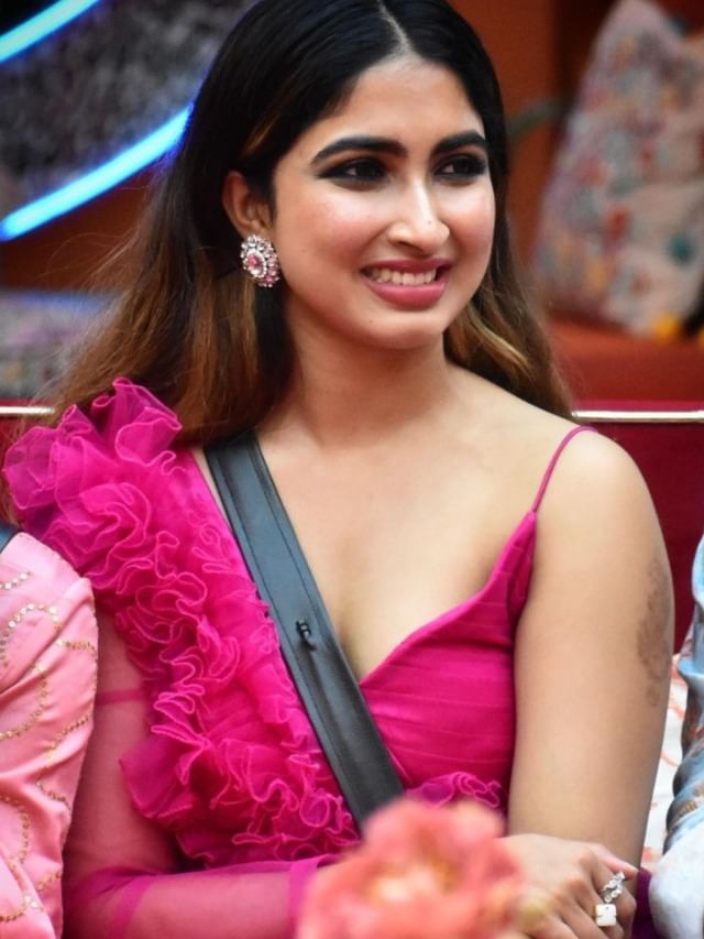 ಬಿಗ್ ಬಾಸ್ನಲ್ಲಿ ಎಷ್ಟೊಂದು ಕ್ಯೂಟ್ ಸಾನ್ಯಾ – Kannada News | Sanya iyer cute look in bigg boss kannada ...