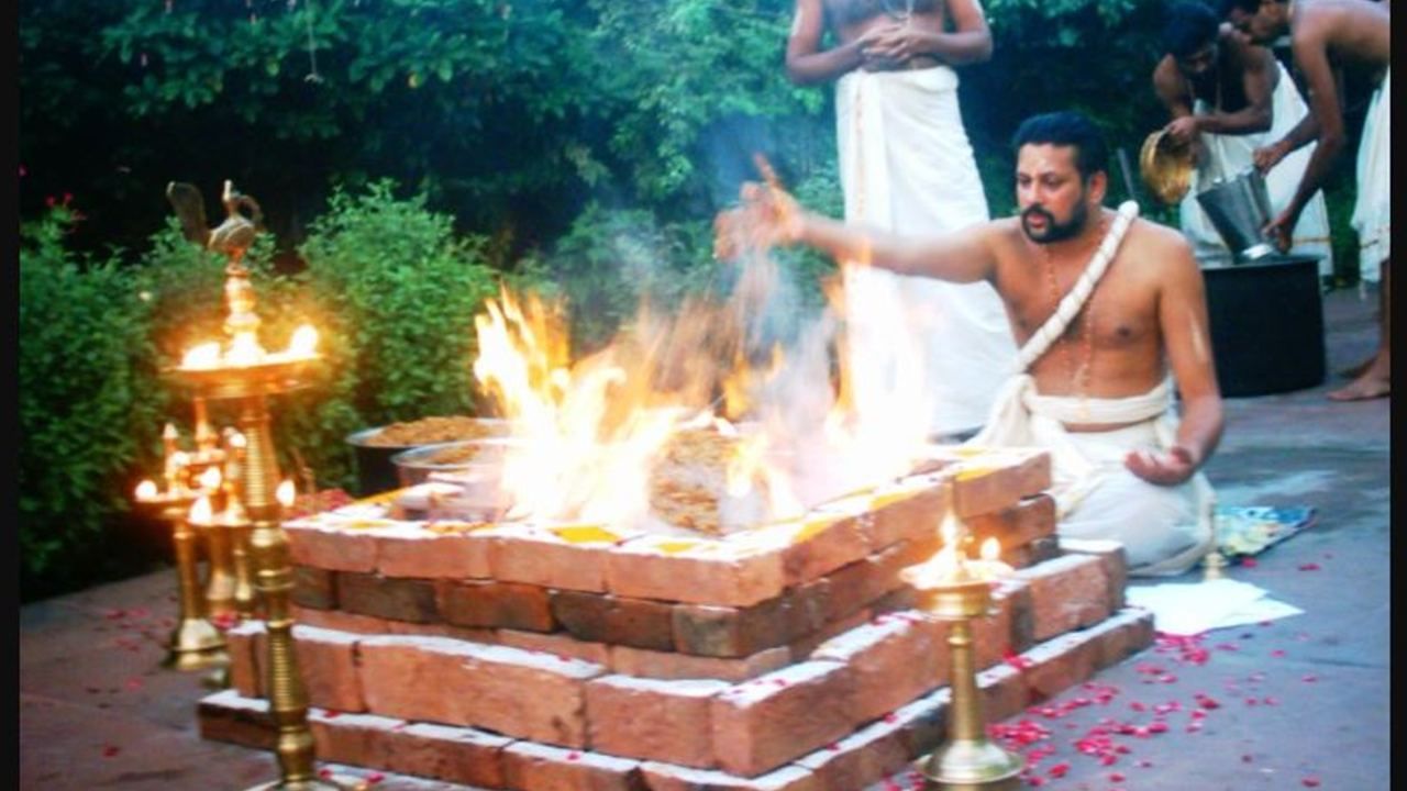 Homa Havan: ಯಾವ ಇಷ್ಟಾರ್ಥ ಸಿದ್ಧಿಗಾಗಿ ಯಾವ ಹೋಮ ಸೂಕ್ತ? | Special Spiritual ...