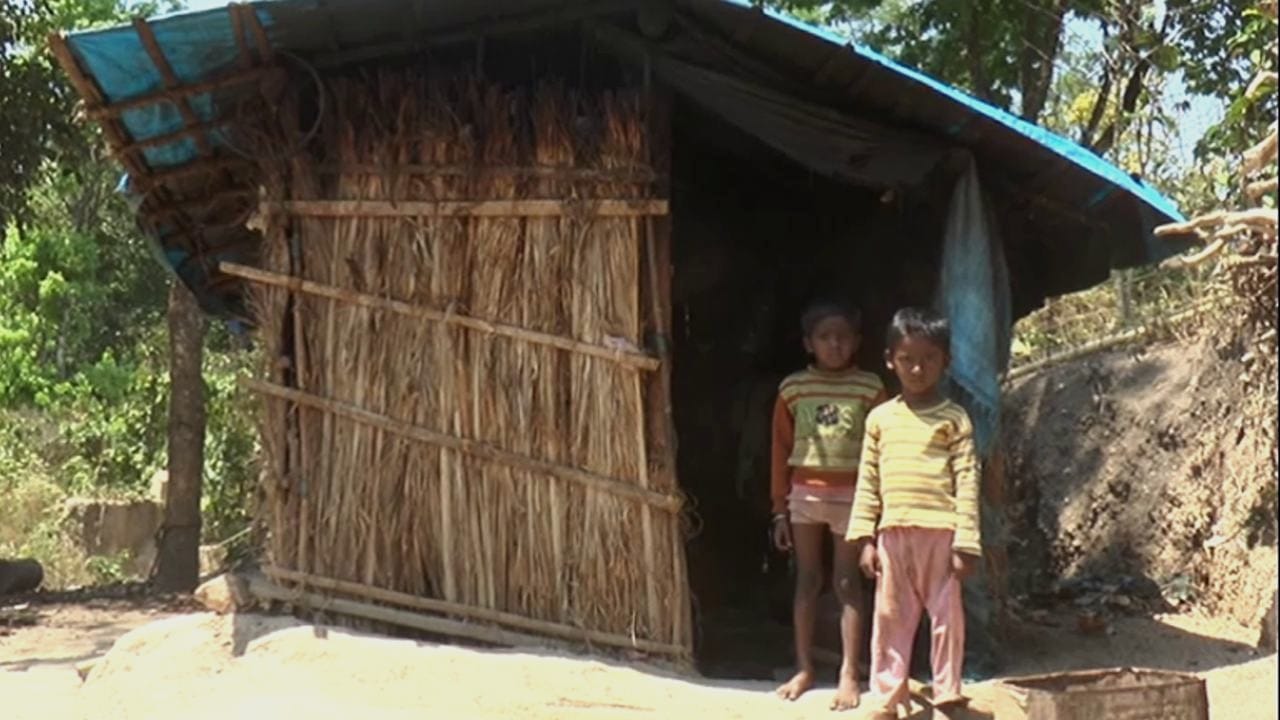 ತಮ್ಮ ಗ್ರಾಮಕ್ಕೆ ಆ ಇಬ್ಬರು ಪ್ರಾಮಾಣಿಕ ಅಧಿಕಾರಿಗಳ ಹೆಸರಿಟ್ಟು ಕೃತಜ್ಞತೆ ಸೂಚಿಸಿದ ...