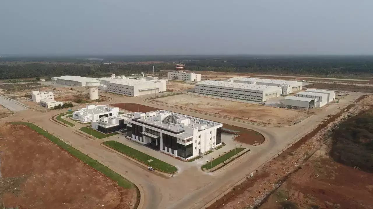 Chopper Factory: ತುಮಕೂರಿನಲ್ಲಿ ದೇಶದ ಅತಿದೊಡ್ಡ ಹೆಲಿಕಾಪ್ಟರ್ ಫ್ಯಾಕ್ಟರಿ ...