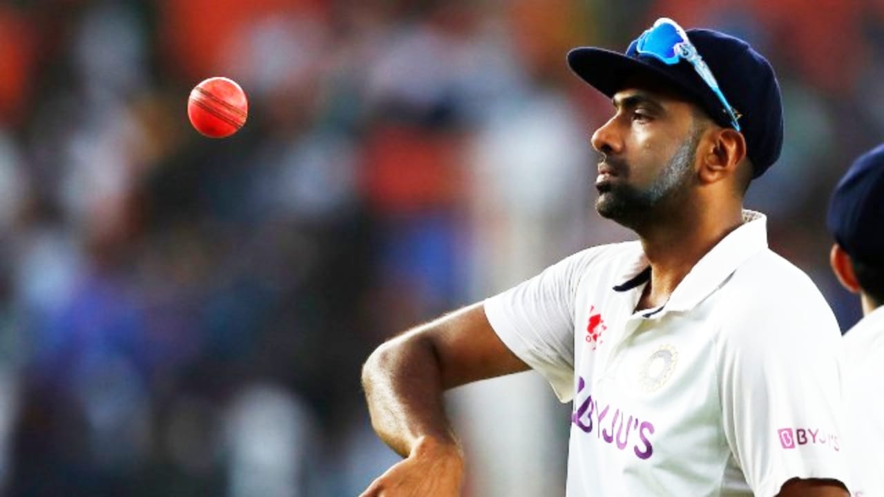 R Ashwin: ಕಪಿಲ್ ದೇವ್ ದಾಖಲೆ ಮುರಿದು ಟಾಪ್-3 ಗೆ ಎಂಟ್ರಿಕೊಟ್ಟ ಅಶ್ವಿನ್ ...