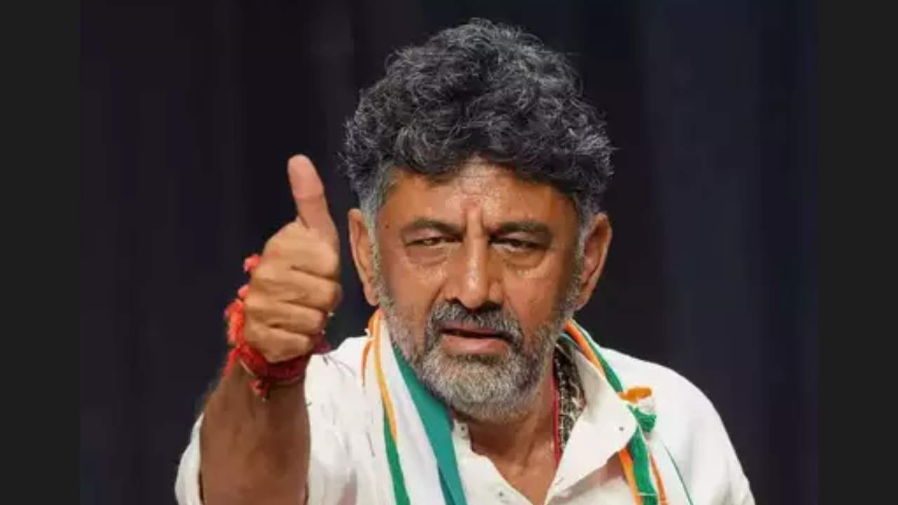 ಡಿಕೆ ಶಿವಕುಮಾರ್ ಮನವಿ ಮೇರೆಗೆ ಹೋರಾಟ ಕೈ ಬಿಟ್ಟ ಒಕ್ಕಲಿಗರ ಸಂಘ: ಜಾಥಾ ಮಾಡೇ ...