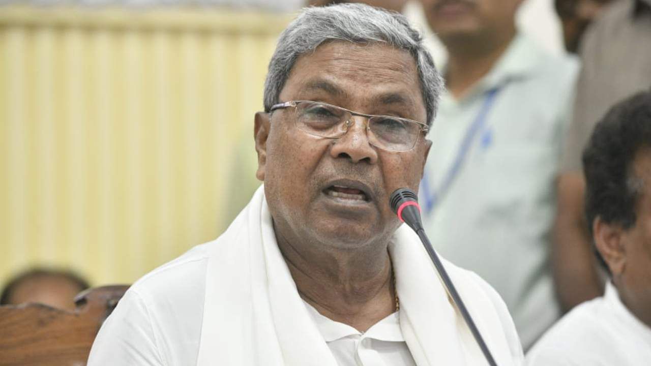 ಸರ್ಕಾರದ ಯೋಜನೆ ಉಳ್ಳವರಿಗೆ ಸೀಮಿತವೇ? ಇಲ್ಲಿ ಬಡವರು ಬಡವರಾಗಿಯೇ ಉಳಿಯಬೇಕೆ ...