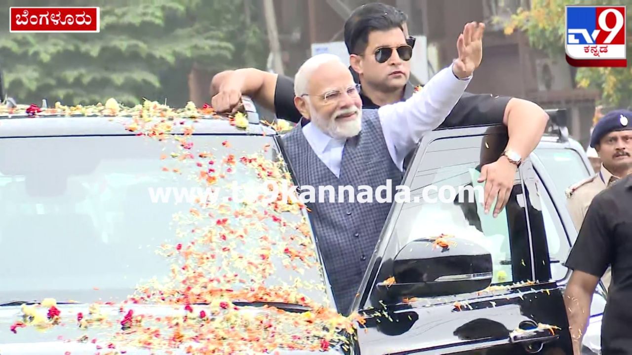 Narendra Modi In ISRO: ಬೆಂಗಳೂರಿನಲ್ಲಿ ಮೋದಿ, ಇಸ್ರೋ ವಿಜ್ಞಾನಿಗಳಿಗೆ ಅಭಿನಂದನೆ ...