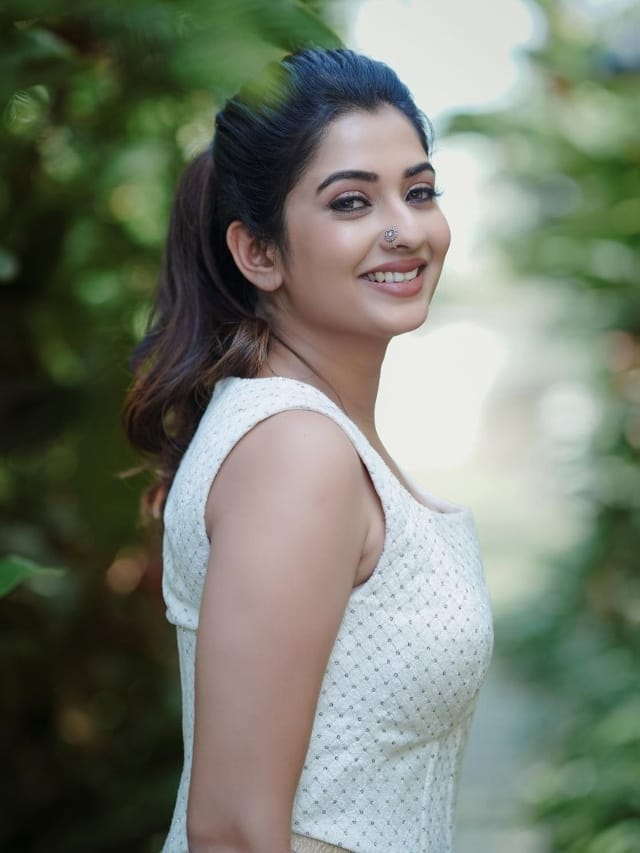 ‘ಗರಡಿ’ ಚಿತ್ರದ ಮೂಲಕ ಮಿಂಚಲು ರೆಡಿ ಆದ ಸೋನಲ್ ಮೊಂತೆರೊ – TV9 Kannada | Garadi ...