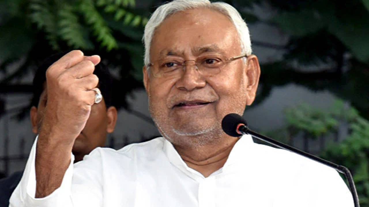 ಬಿಹಾರ : ನಿತೀಶ್ ಕುಮಾರ್ ಜತೆ ಸಚಿವರಾಗಿ 8 ಮಂದಿ ಪ್ರಮಾಣವಚನ - Kannada News | Bihar Political Crisis ...