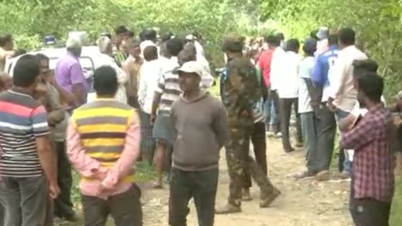 ವಯನಾಡಿನ ವ್ಯಕ್ತಿ ಕುಟುಂಬಕ್ಕೆ ಹಣ, ಹಾಸನದಲ್ಲಿ ಆನೆ ದಾಳಿಗೆ ಬಲಿಯಾದ ವ್ಯಕ್ತಿ ...