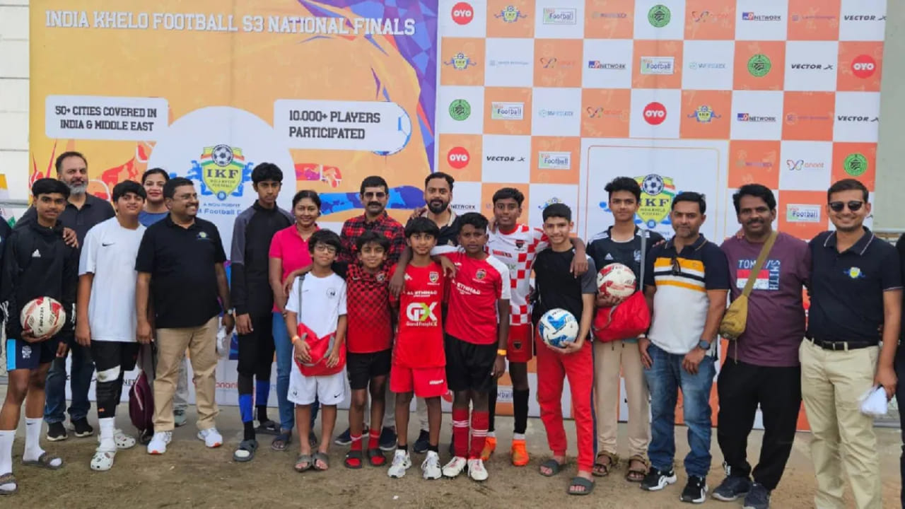 ಭಾರತ ಖೇಲೋ ಫುಟ್ಬಾಲ್ ಸೀಸನ್ 3ಗೆ ಅದ್ಧೂರಿ ತೆರೆ; ಕ್ಲಬ್‌, ಅಕಾಡೆಮಿಗಳ ಕೈಯಲ್ಲಿ ಯುವ ಪಟುಗಳ ಭವಿಷ್ಯ - India ...