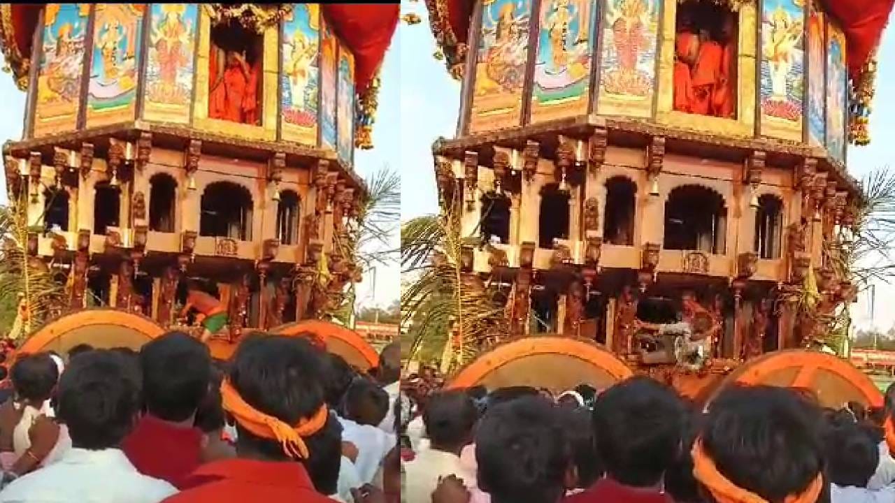 ಕೊಟ್ಟೂರೇಶ್ವರ ರಥೋತ್ಸವ ವೇಳೆ ಪವಾಡ; ಕುಡುಕನನ್ನು ಕೆಳಗೆ ಇಳಿಸಿದ ಬಳಿಕವೇ ಮುಂದೆ ...