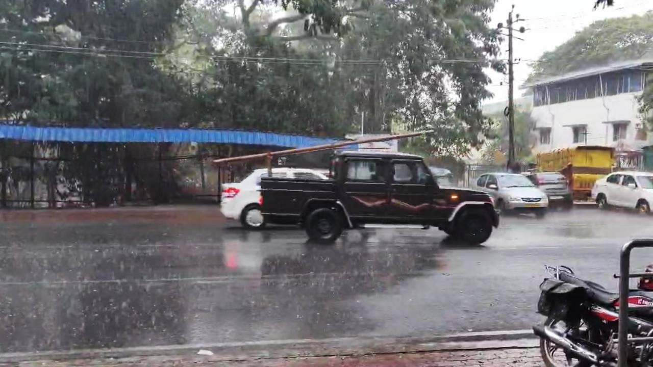 ಉಡುಪಿ, ಶಿವಮೊಗ್ಗ, ಉತ್ತರ ಕನ್ನಡ, ಚಿಕ್ಕಮಗಳೂರಲ್ಲಿ ಧಾರಾಕಾರ ಮಳೆ, ಬೆಂಗಳೂರಿಗೆ ...