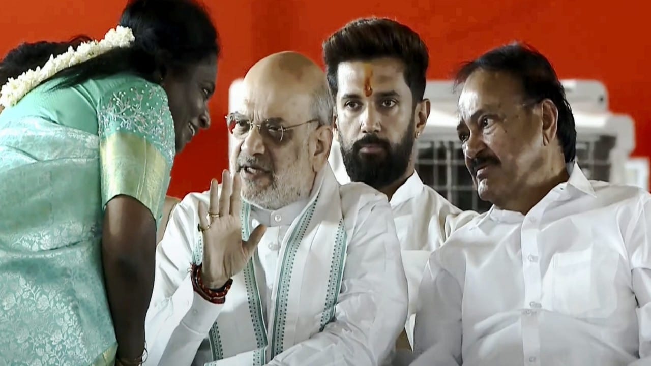 Tamilisai Soundararajan: ವೇದಿಕೆಯಲ್ಲಿ ಅಮಿತ್ ಶಾ ಗದರಿಸಿಲ್ಲ, ವೈರಲ್ ವಿಡಿಯೊ ಬಗ್ಗೆ ಸ್ಪಷ್ಟನೆ ನೀಡಿದ ...