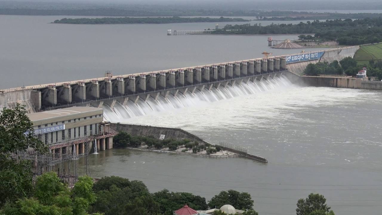 Karnataka Dam Water Level: ಆಲಮಟ್ಟಿ ಜಲಾಶಯ ಭರ್ತಿ, ಇಂದು ಸಿಎಂ ಸಿದ್ದರಾಮಯ್ಯ ...