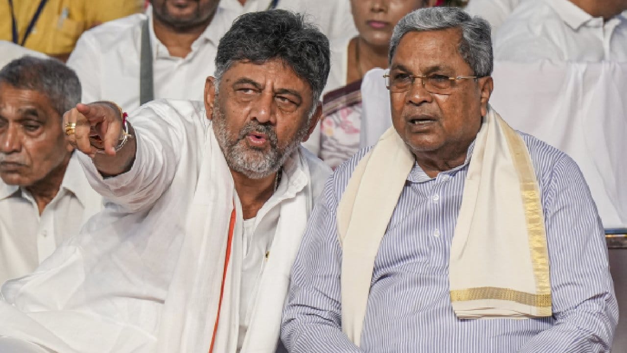 ಹೊಸ ವರ್ಷಕ್ಕೆ ಸಂಪುಟ ಪುನಾರಚನೆ?; ಸಿಎಂ ಸಿದ್ದರಾಮಯ್ಯ ಪರೋಕ್ಷ ಸುಳಿವು ...