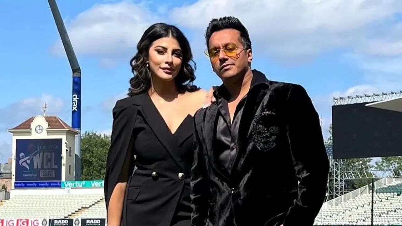 WCL 2025: ಪ್ರಪೋಸ್ ಮಾಡ್ತೀನಿ; ಲೈವ್ ನಲ್ಲೇ ನಿರೂಪಕಿಗೆ ಶಾಕ್ ನೀಡಿದ WCL ಮಾಲೀಕ ...